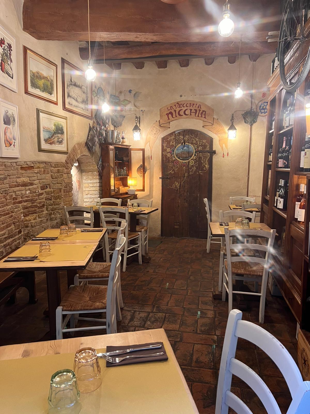 La Vecchia Nicchia est un restaurant à San Gimignano – Raisin