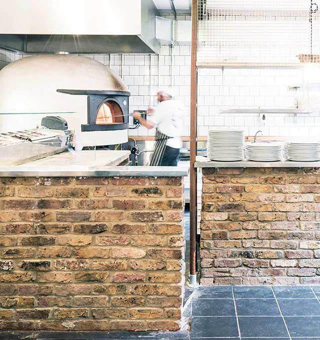 Sodo Pizza Clapham is a Bar and a Restaurant in London - Raisin