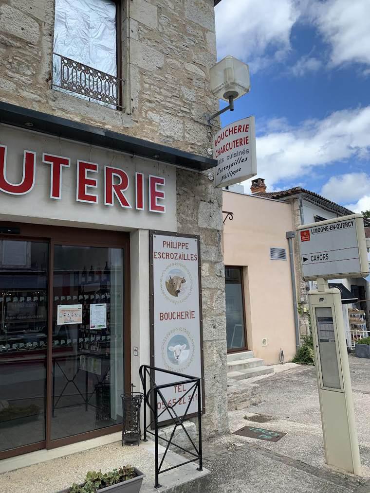 Boucherie Escrozailles - Cajarc is a wine shop Located In Cajarc - Raisin